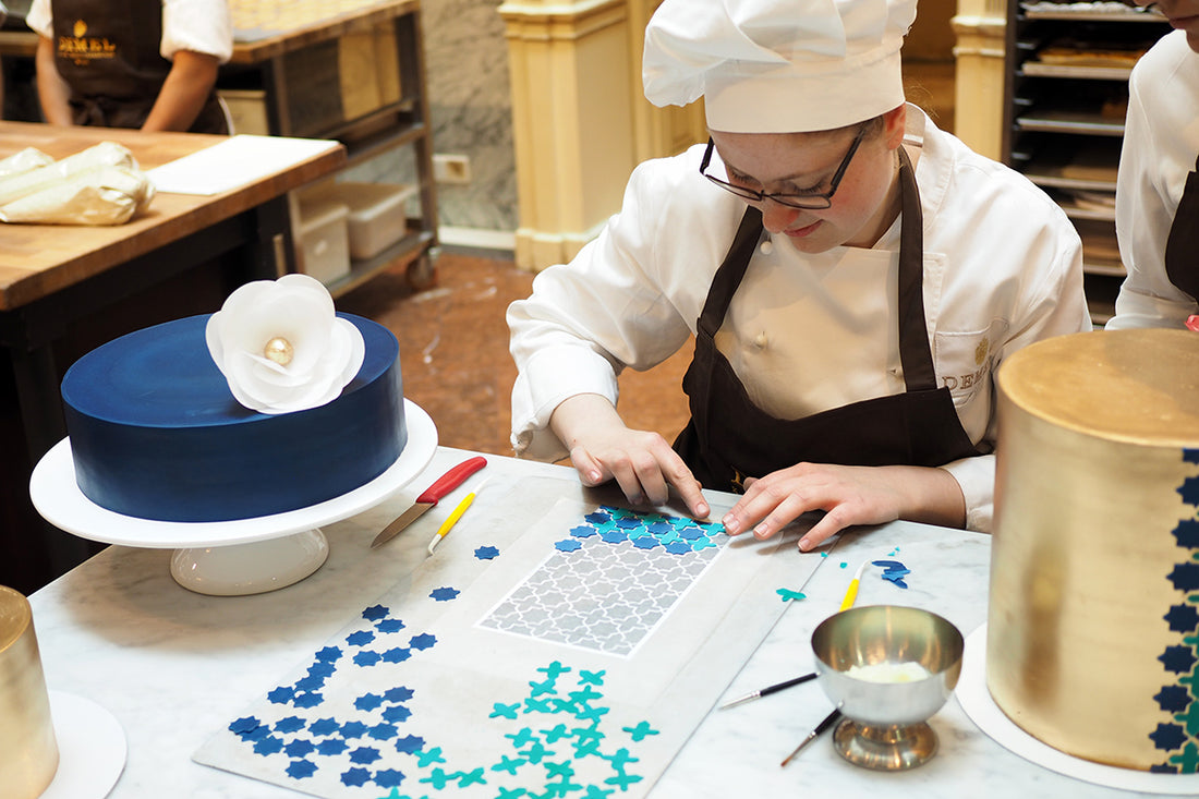 Custom Cakes – Demel Wien